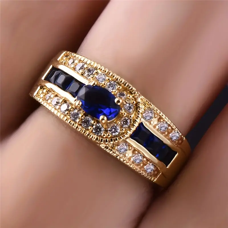 Ring with sparkling blue stone – Claire Jewelry